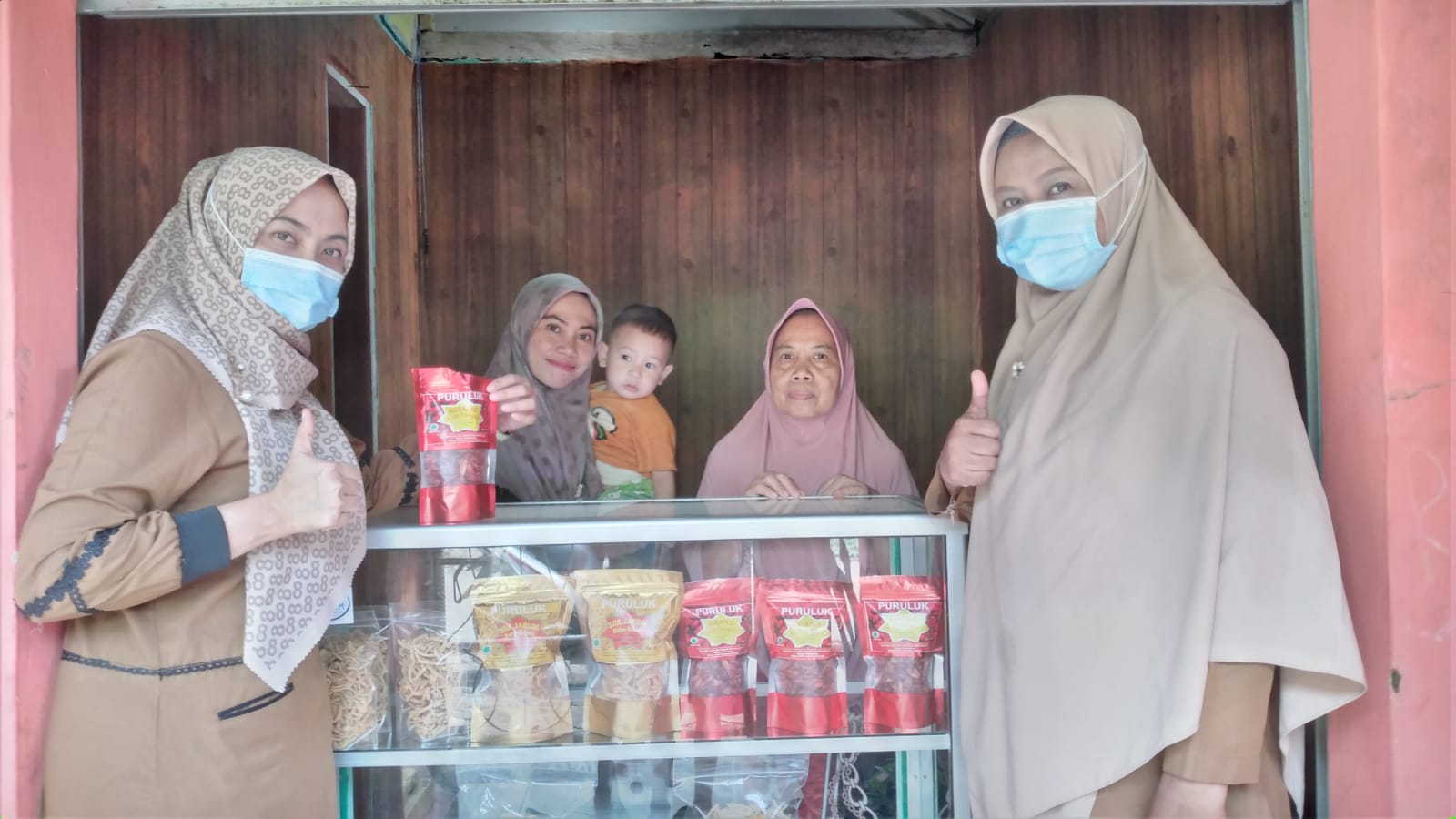 Sisternet - Mengolah sampah jadi berkah Sisternet - Mengolah sampah jadi berkah